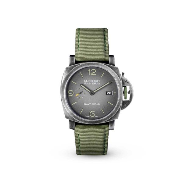 New Feb 2025 Panerai Luminor Marina 44 PAM01412 Green | WatchCharts ...