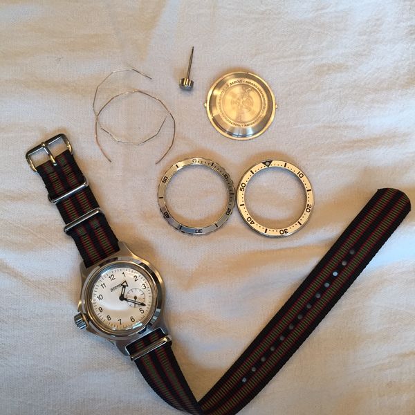 FSOT: Vostok Amphibia 110 SE w/extras | WatchCharts Marketplace