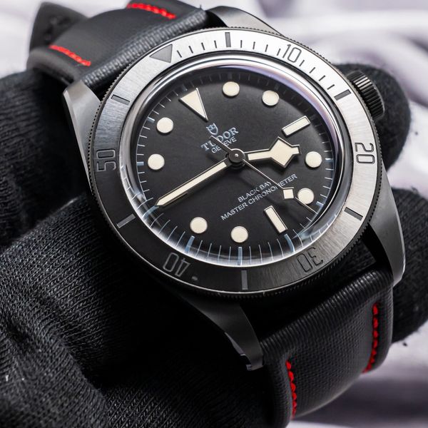 Tudor Black Bay Ceramic 41 mm Black Dial Automatic Exhibition Caseback ...