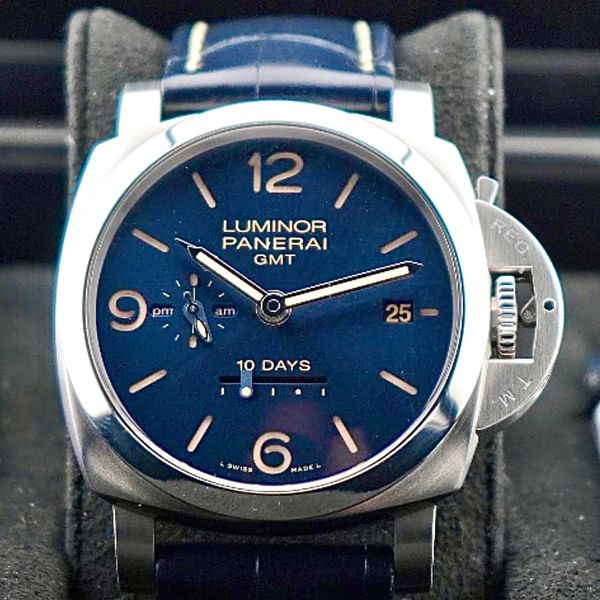 2019 Panerai Luminor for the Design Miami Fair (Limited Edition - Blue ...