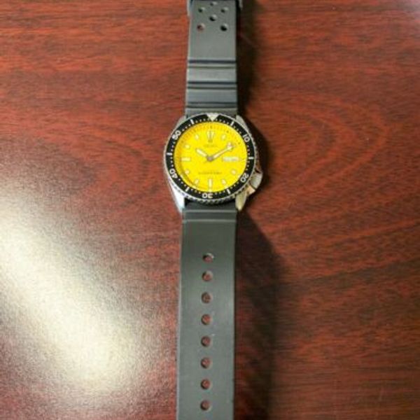 Seiko Divers SKXA35 Wrist Watch for Men | WatchCharts Marketplace