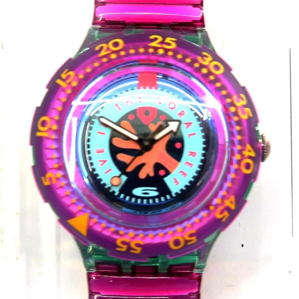 NEW Swatch Scuba 200 Watch CHERRY DROPS SDG102 / SDG103 with Case & Papers 1993 | WatchCharts ...