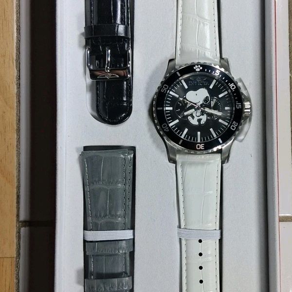 Invicta Peanuts Snoopy 253/3000 Limited Edition 3 Straps Men's Watch ...