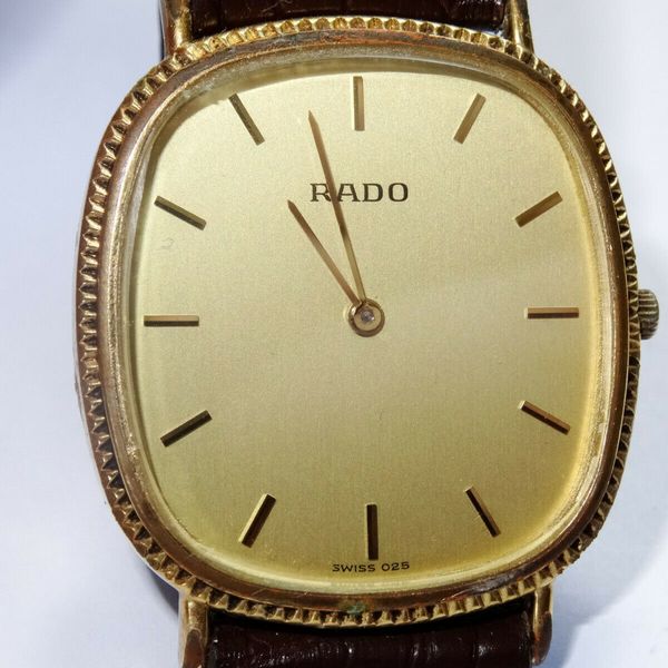 Mid-Size/Unisex Rado Gold Plated Ellipse Quartz Watch Ref 204.3610.2 ...