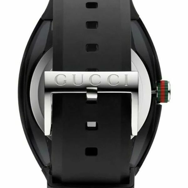 Gucci Men's Sync XXL Black Logo Dial Rubber Strap Watch - YA137101 ...