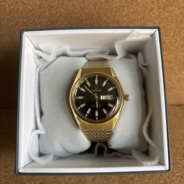 New Timex Q Falcon Eye (38mm) Black Dial / Gold-Tone Stainless Steel ...