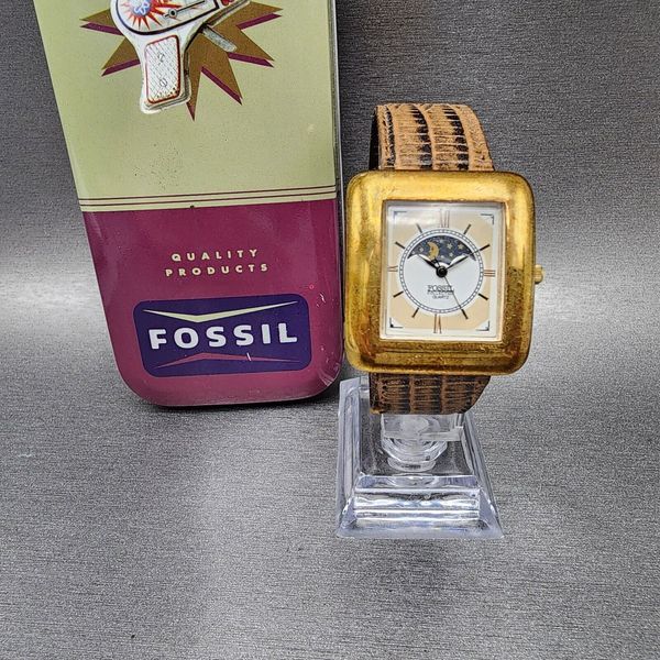 Fossil Tank Watch Men 32mm White Dial Gold Tone Sun Moon Phase ...