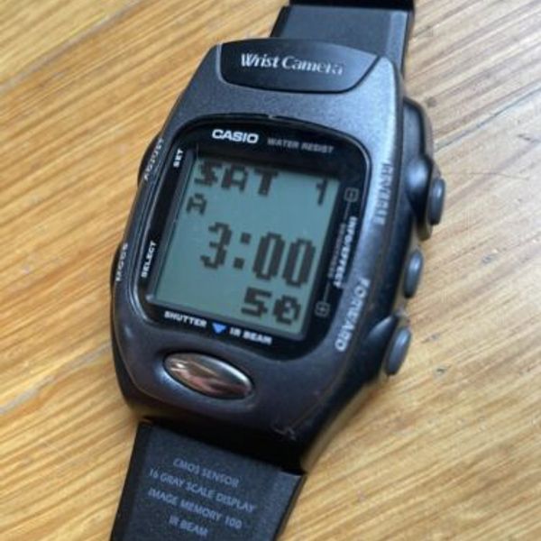 Casio Wrist Camera 2220 WQV-2 Digital Alarm Vintage Watch Y2K Rare ...