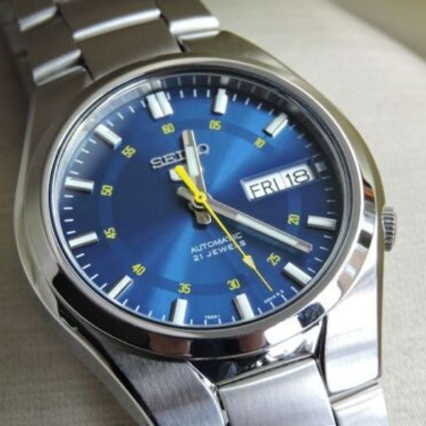 Seiko 5 Automatic Stainless Steel Men's Watch SNK615K1 +Worldwide ...