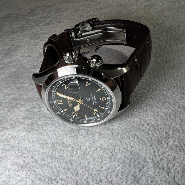 Seiko SPB121 Prospex Alpinist Watch - Green Dial w/Leather Strap (Full ...