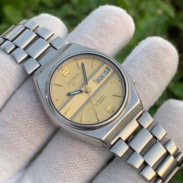 Vintage Seiko 5 Automatic 17 jewels Made in Japan Menâ s Watch 6309-6000 | WatchCharts Marketplace
