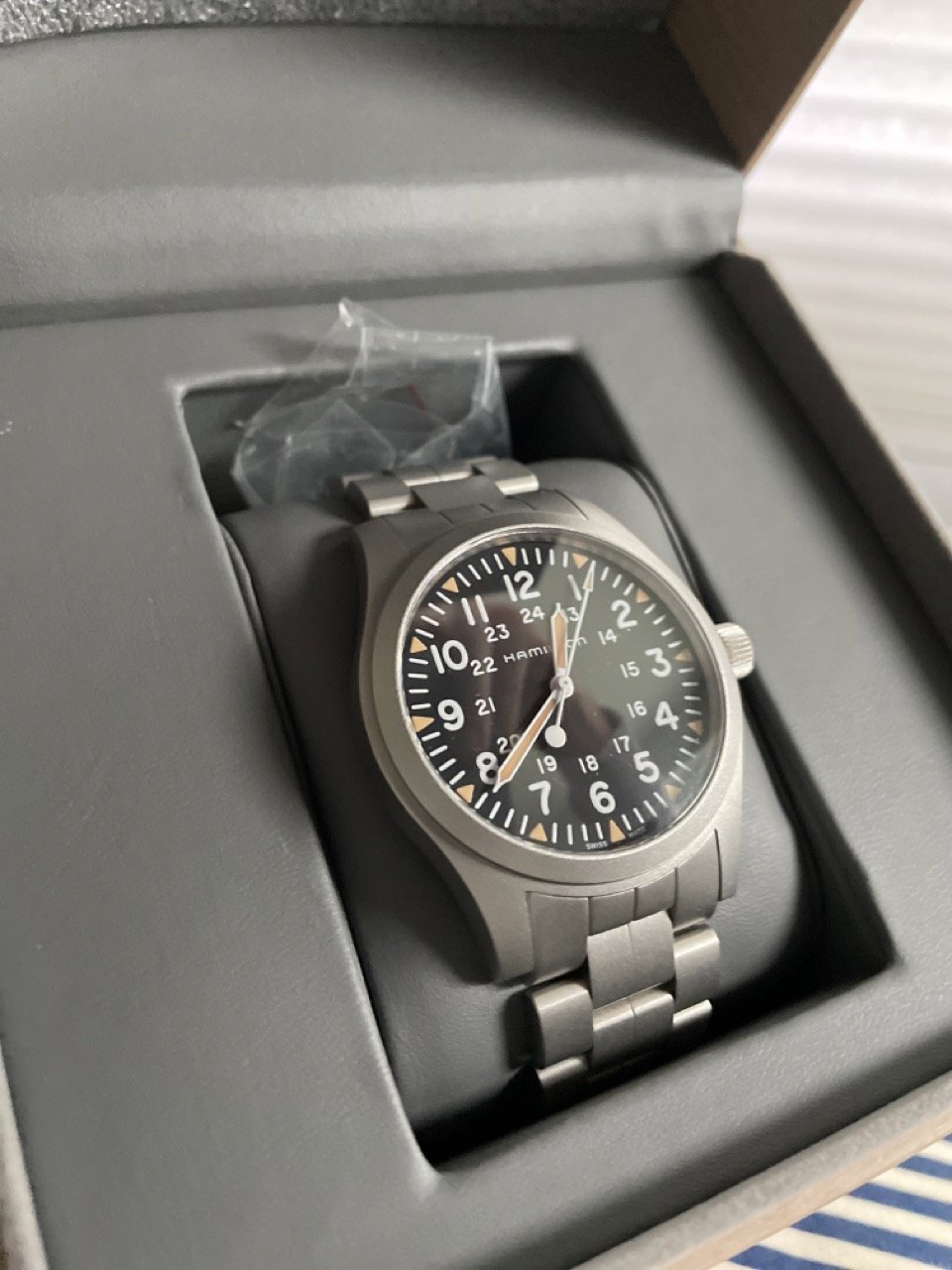 [$595 USD] Hamilton Khaki Field Mechanical - Bracelet - Brand New ...