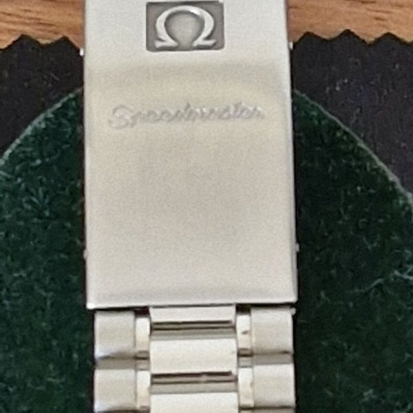 OMEGA Speedmaster Red Men's Watch - 3510.61 | WatchCharts Marketplace