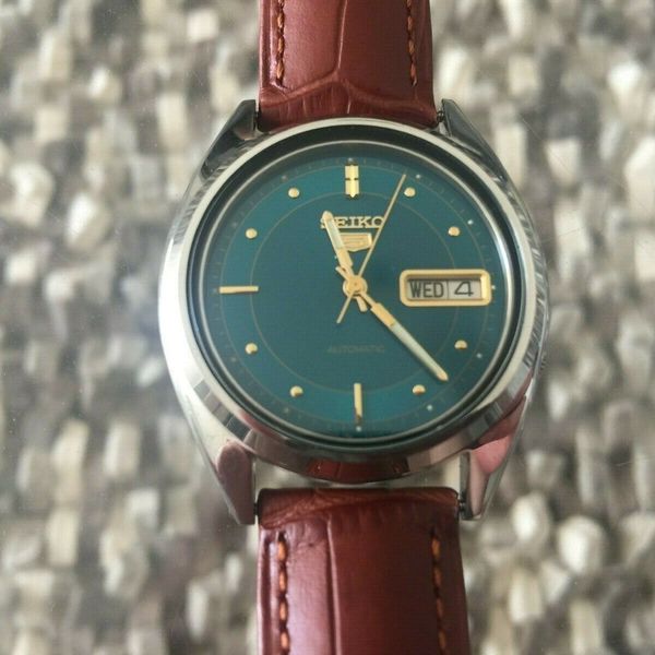 Rare Monochrome "Cheapest High End Watch" Vintage Emerald Green Seiko 5 ...