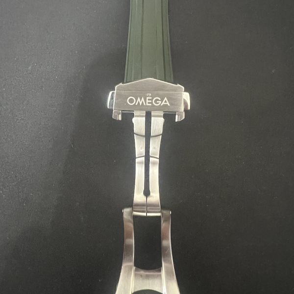 [WTS] Omega Seamaster SMP 300 Green Rubber Strap with Deployant Clasp ...