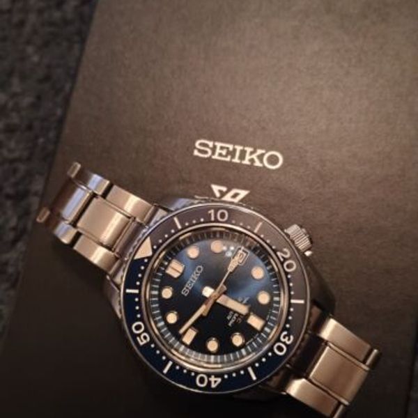 Seiko Men's SLA023 Blue Marinemaster 300 Watch | WatchCharts Marketplace