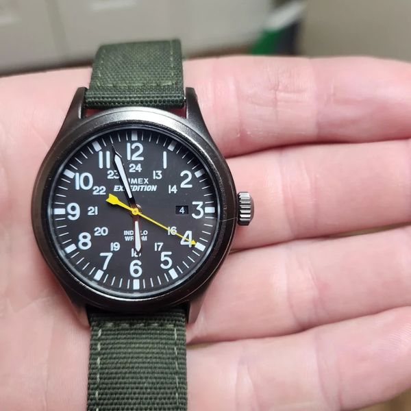 Timex T49961, Men's Expedition Scout Green Fabric Watch | WatchCharts ...