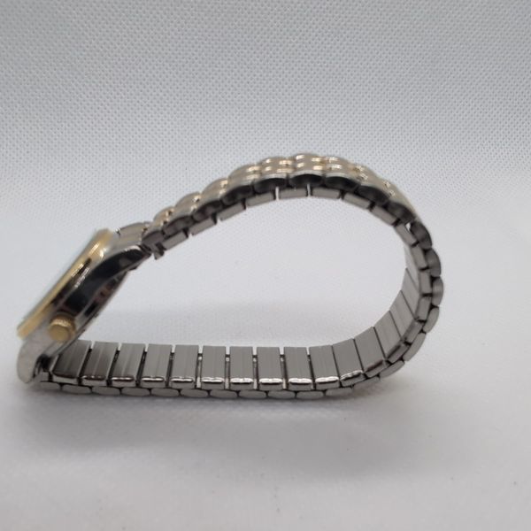 Viewpoint by Timex Womenâ s Watch Two Tone Expansion Band New Battery ...