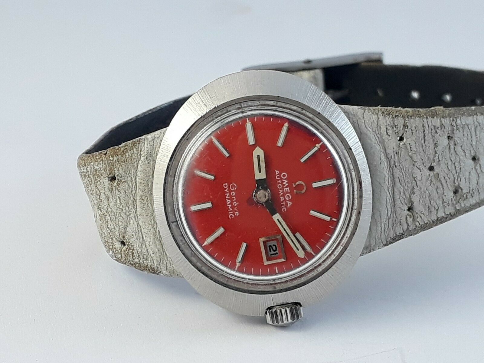 Omega Geneve Dynamic Ladies Watch Ref.566.015 for Restortion ...