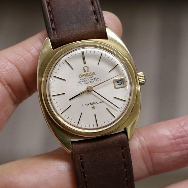 [WTS] Omega Constellation. Automatic. Cushion Case. | WatchCharts ...