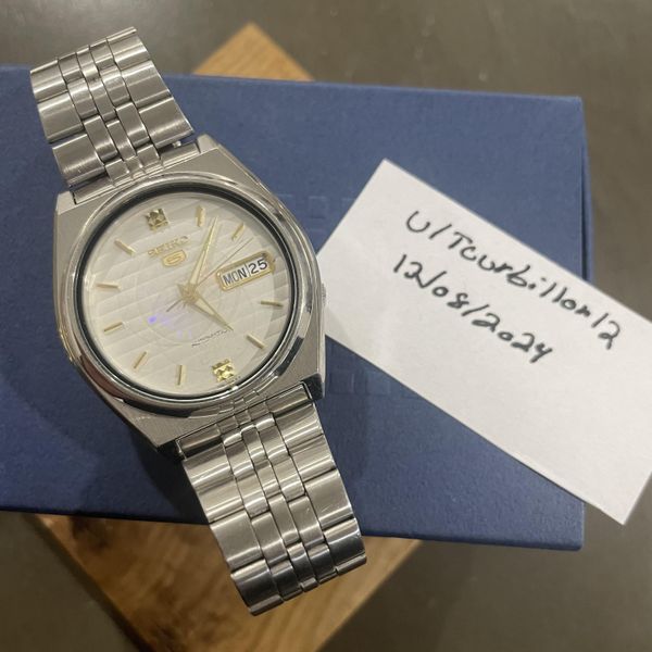 [WTS] 2000 Seiko 5 Pearl White Linear Dial Men's Wrist-Watch W/Box ...