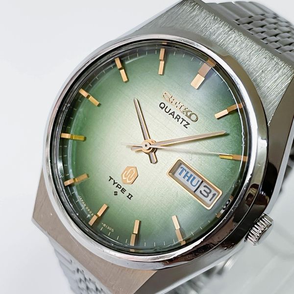 [WTS] Seiko Type II 0903-8120 Gradient Green Linen Dial | WatchCharts ...