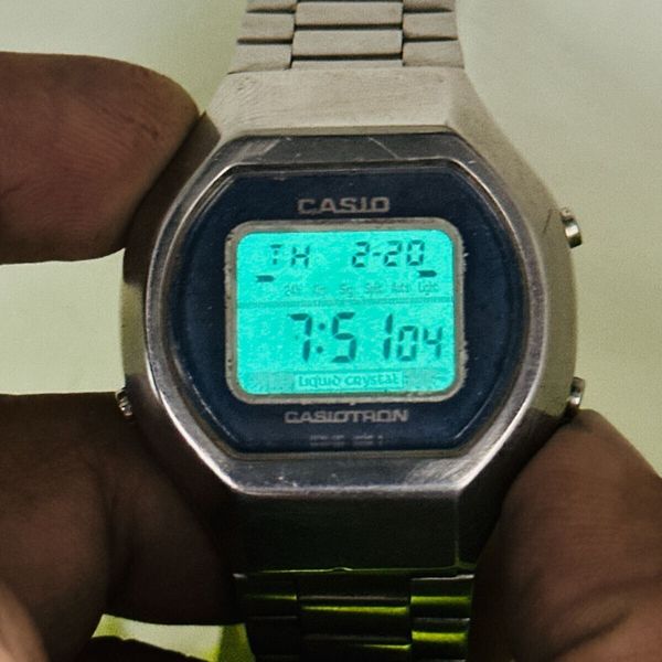 Vintage Casio CASIOTRON 1670 TRN-01M Liquid Crystal SS Digital Quartz ...