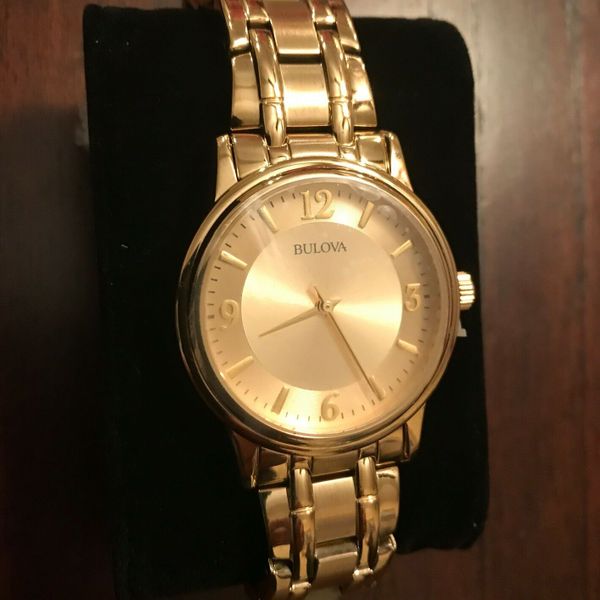Bulova Men's 97A120 Classic Gold Dial Gold-Tone Stainless Steel Quartz ...