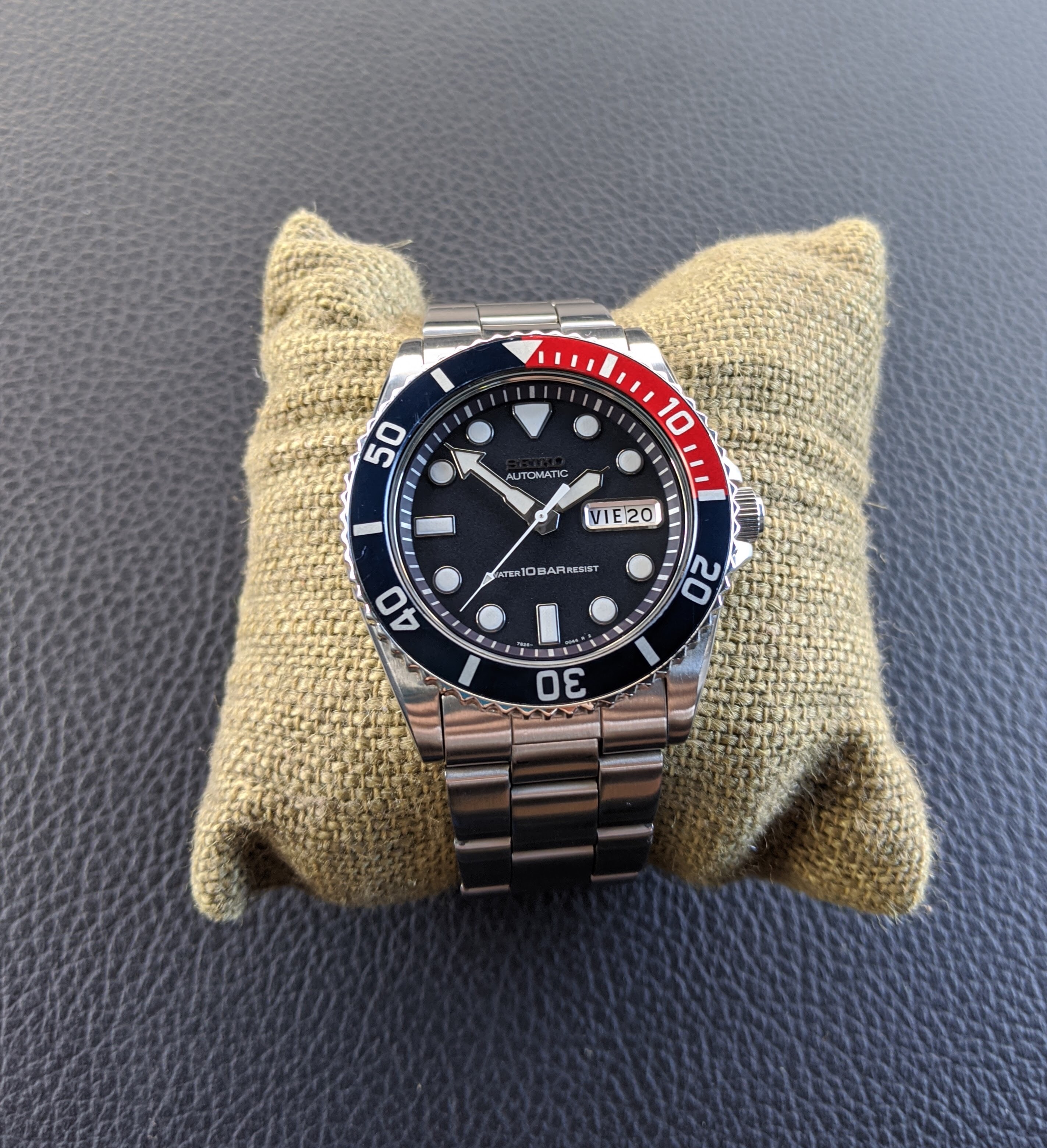Seiko SKX033 Pepsi Sub Excellent Condition $365 | WatchCharts Marketplace