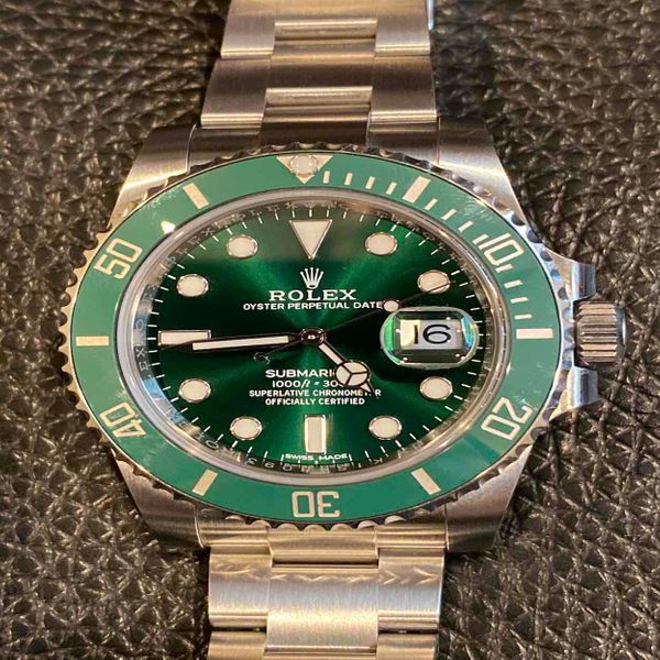 FS: Rolex Submariner Hulk 116610LV - 2019 Full Set Mint | WatchCharts ...