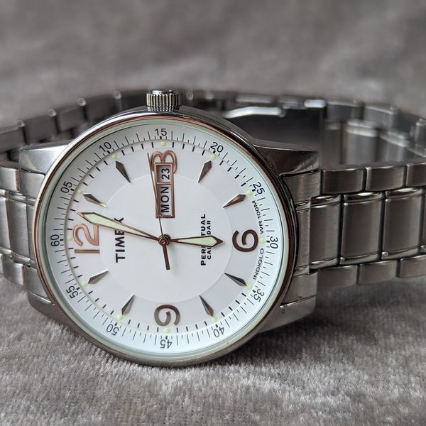 Timex Perpetual Calendar Men's 40mm Silver Tone Quartz Watch Day/Date ...