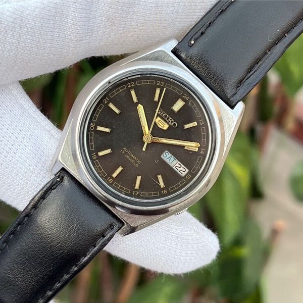 Vintage Seiko 5 Automatic Dress Formal Japan Made Men's Watch 7009-876J | WatchCharts Marketplace
