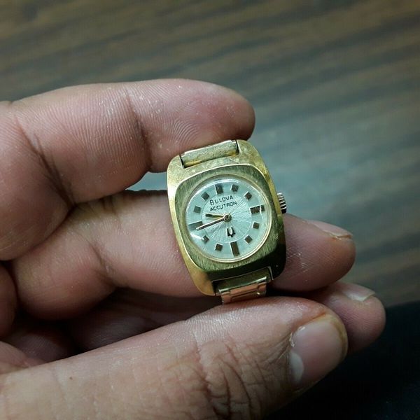 1974 ladies n4 bulova accutron needs battery as is untested | WatchCharts