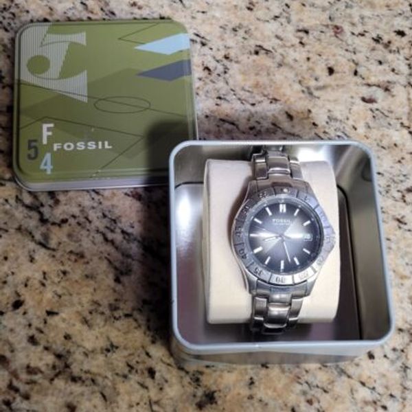 Fossil Mens Watch 'Fossil Blue' AM-3688 Water Resistant Up To 100 ...