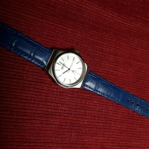 VINTAGE SEIKO SILVER WAVE QUARTZ MEN'S WATCH 7121-7030 | WatchCharts ...
