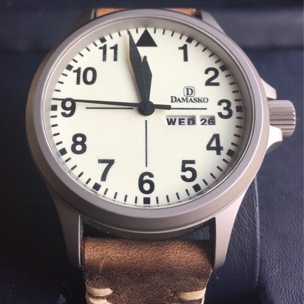WTS Damasko da36 Iconic full lume dial UK/EU Box + papers incl ...