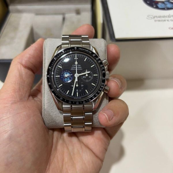 Omega Speedmaster Snoopy Gen 1 Eyes on the Stars 3578.51.00 ...