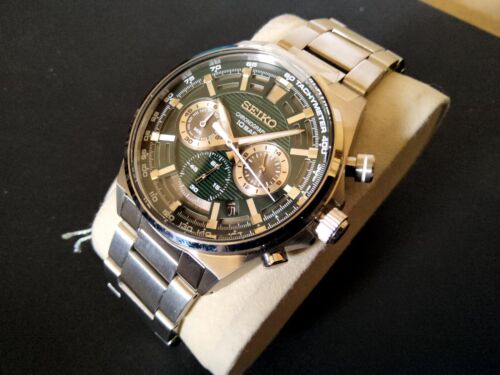 Seiko Chronograph 10 Bar Men's Watch - SSB405 - Brand New | WatchCharts ...