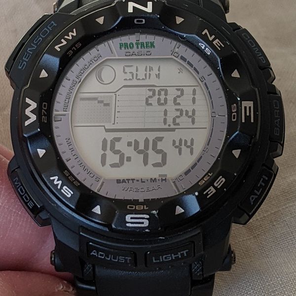 FS : Casio PRO TREK PRW2500-1A | WatchCharts