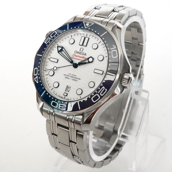 Omega Seamaster Professional Diver 300M White Dial Blue Bezel Co-Axial ...