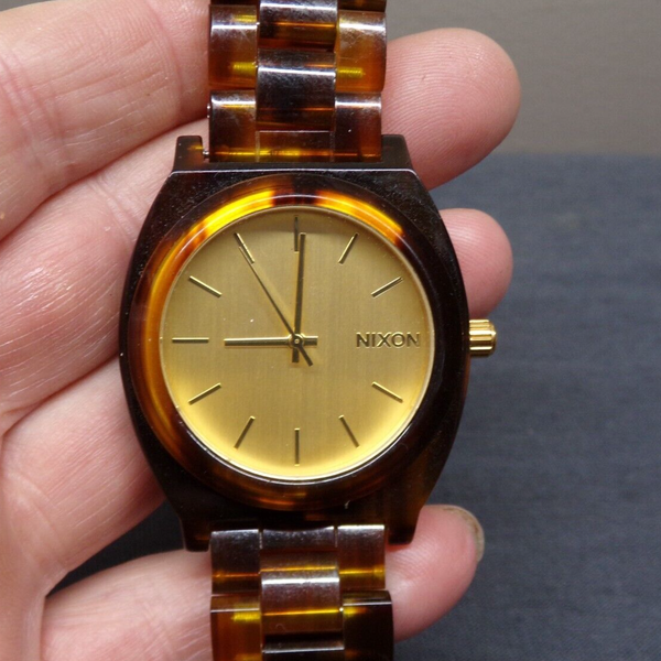 Women's NIXON Tortoise Shell Watch w/ New Battery - Works Great ...