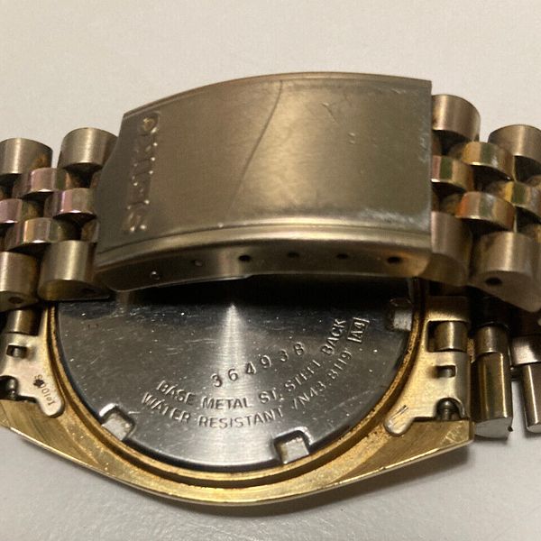 Vintage Seiko Quartz Gold Tone Watch Model 7N43-8119 | WatchCharts Marketplace