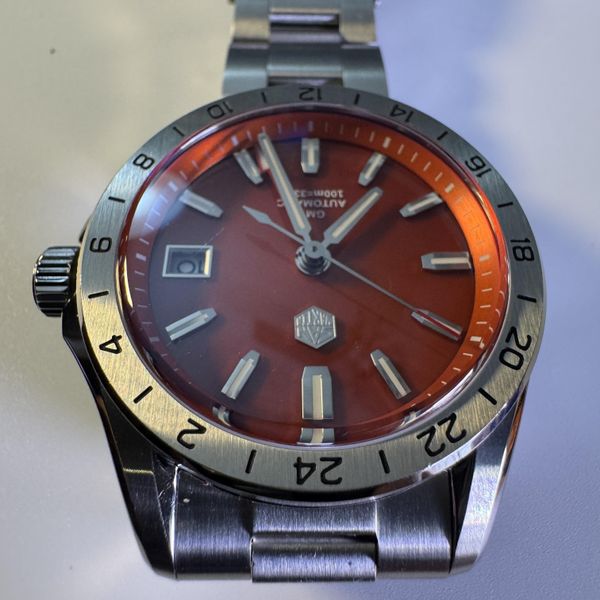 [WTS] San Martin Red Agate Dial - SN0129-G-B1 - Caller GMT ...