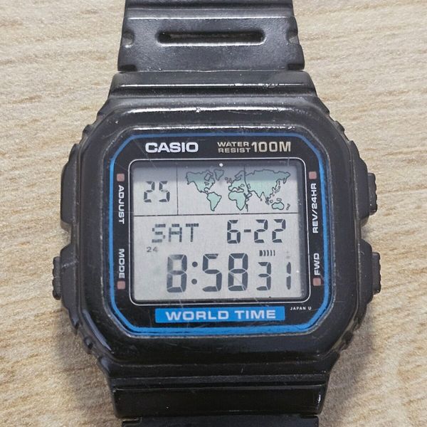 Vintage Casio W-520U 643 World Time Alarm Chronograph watch ...