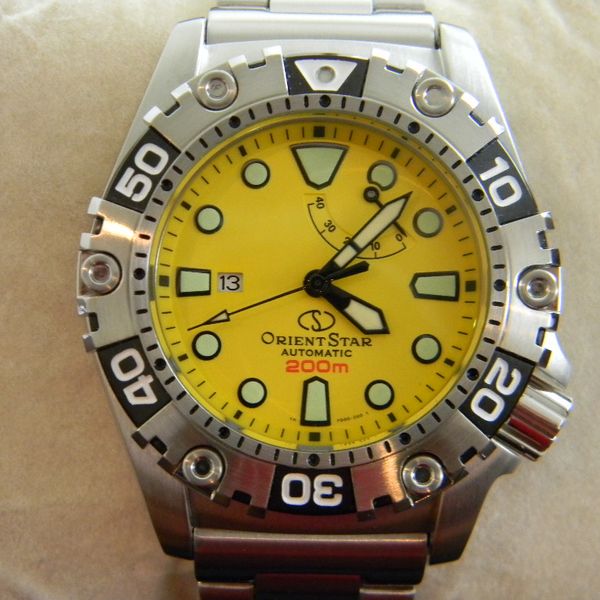 Orient Star REVOLVER, WZ0391, Yellow Dial, 200m. 97% | WatchCharts ...