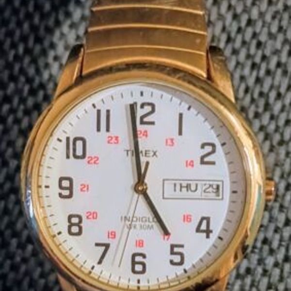 Vintage Timex Indiglo Watch WR 30M Gold Tone Stainless Day/Date ...