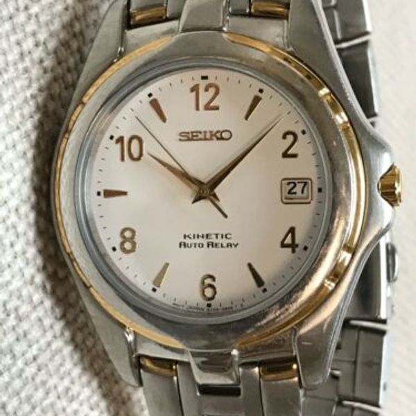 Seiko 5J22-0B69 Kinetic Auto Relay Watch Runs Silver White Gold For Parts | WatchCharts Marketplace
