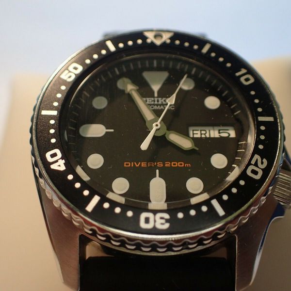 SEIKO SKX013 Analog Automatic Black Dial Black Rubber 200m Diver's Men ...
