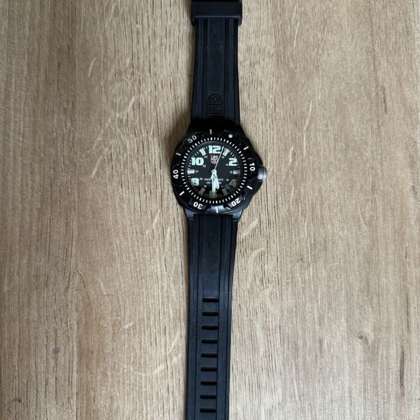 Luminox Diver 100m Sentry Series 0200 Carbon Black Dial Quartz Swiss ...