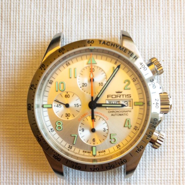 Fortis Cosmonauts Chronograph AM | WatchCharts